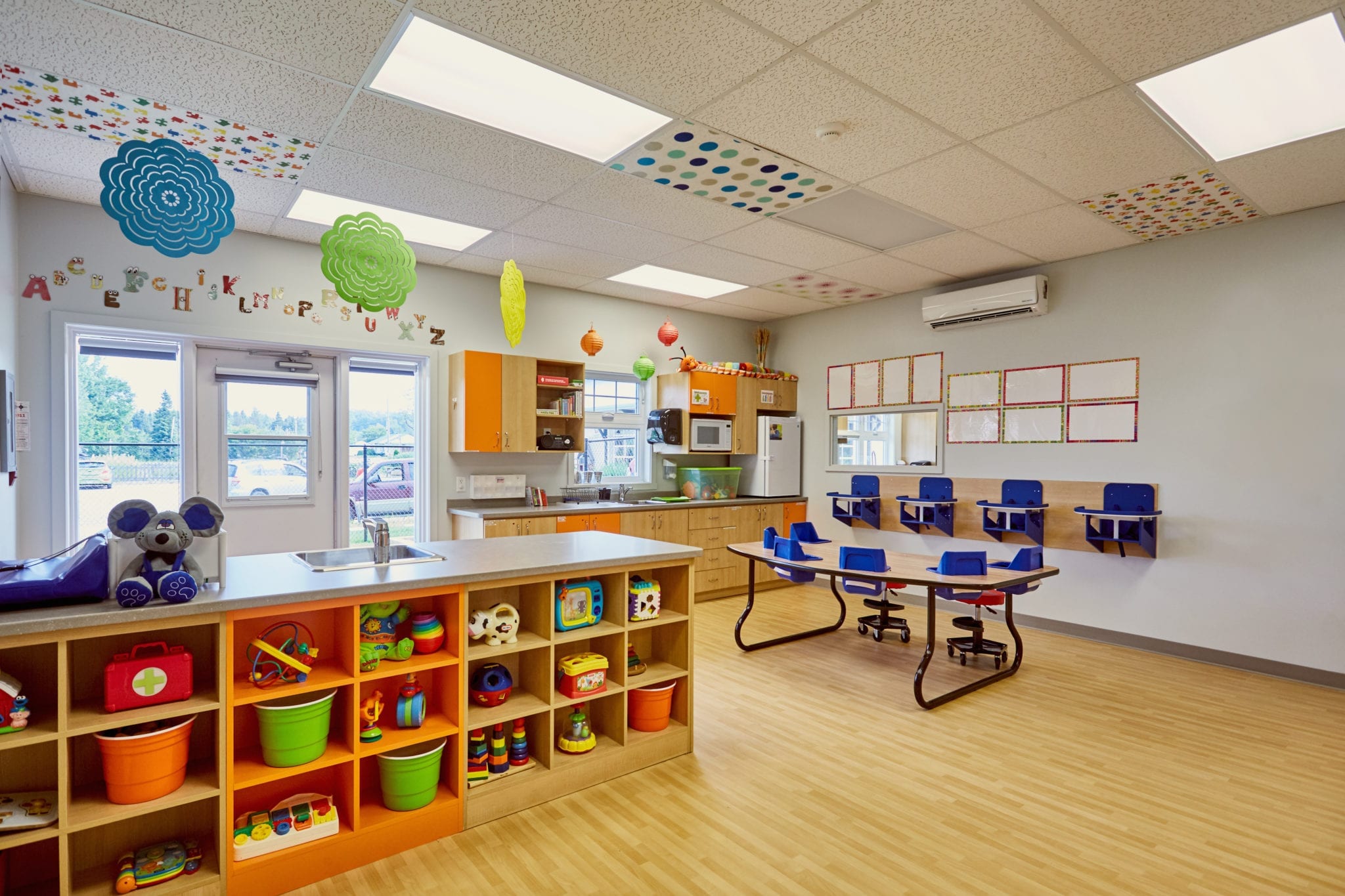 CPE Aux Mille Couleurs | A4 Architecture + Design | Gatineau